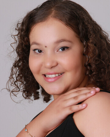 ISADORA FRACAROLI ORTEGA DE ALMEIDA - Mega Model Kids