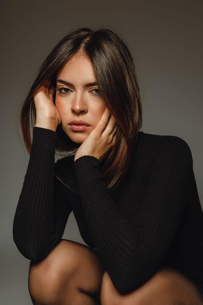 BEATRIZ CAVALCANTI - Vitrine Mega Model