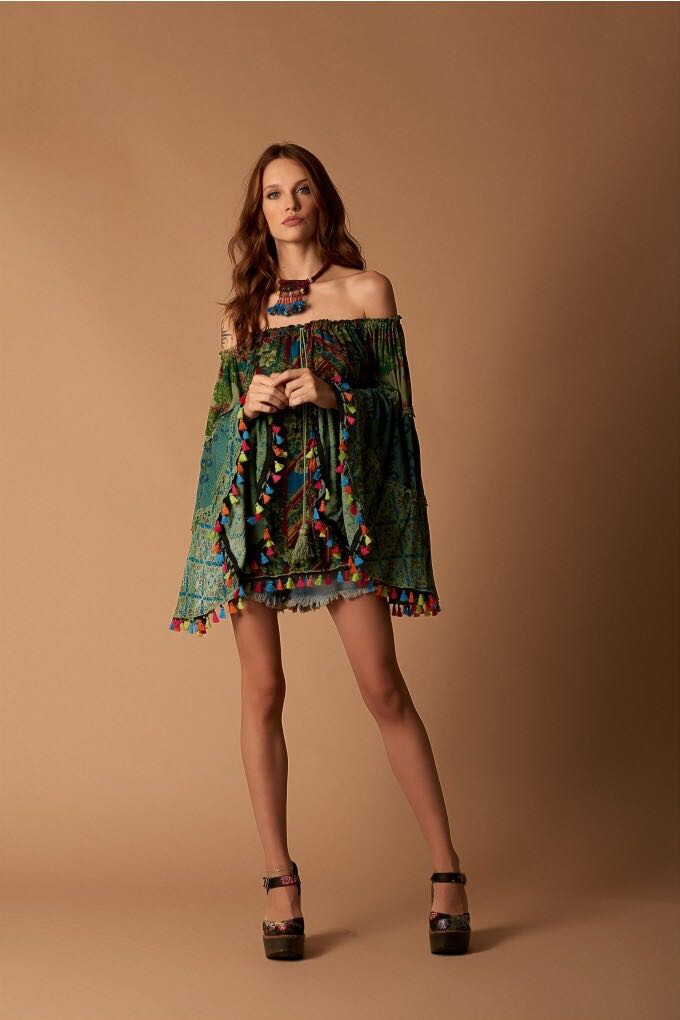 Gabriela Tiedt - Vitrine Mega Model